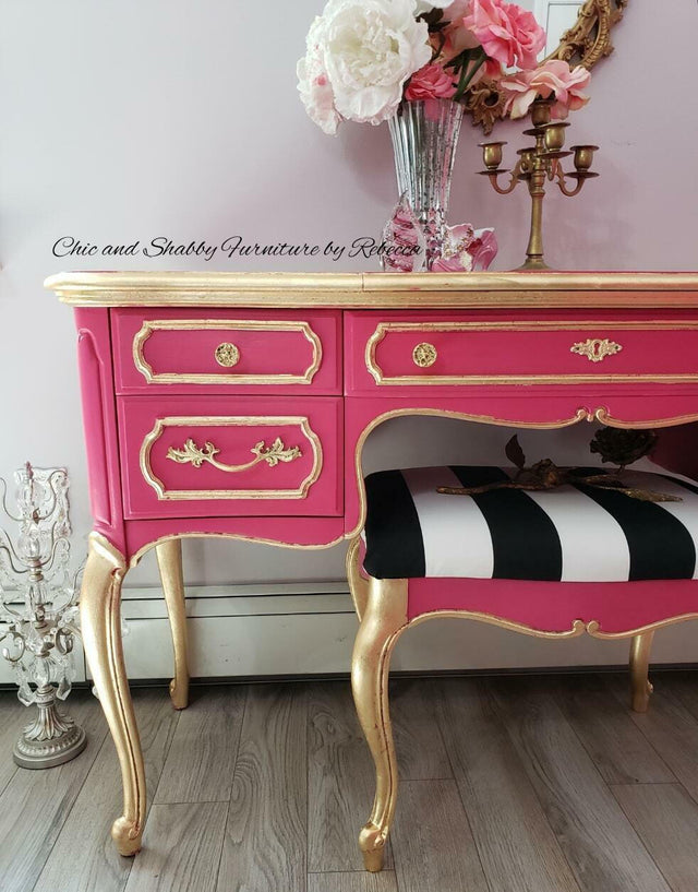 Peony Chalk Mineral Paint - Dixie Belle Paint Company