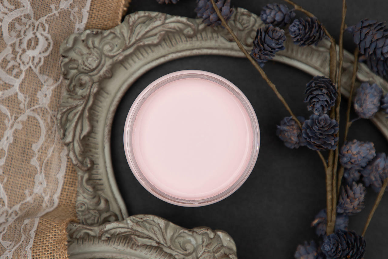 Soft Pink Chalk Mineral Paint - Dixie Belle Paint Company
